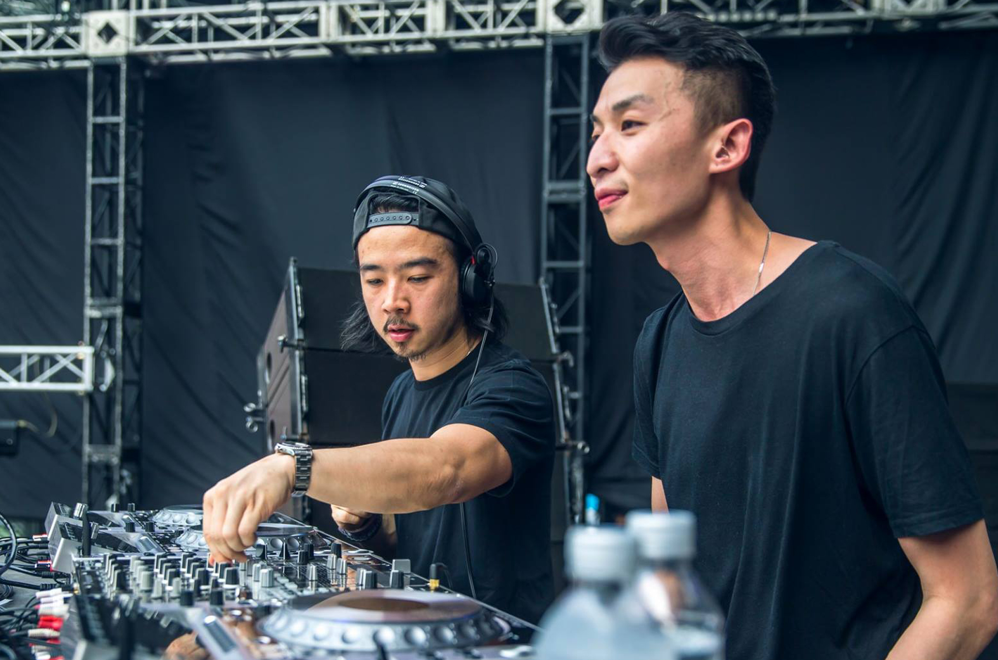 Goldfish & Blink feat. Elizabeth Tan - "Somewhere New" (Official Music ...